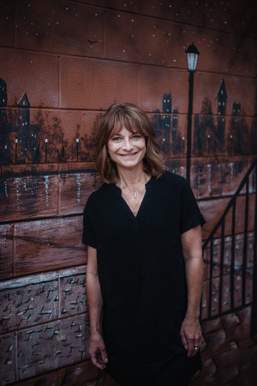 Calgary Citizen Salon - Book a stylist to care for your every need!